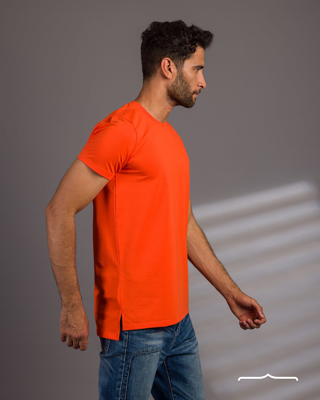 Orange Split Hem T-Shirt for Men - Bold Summer Fit
